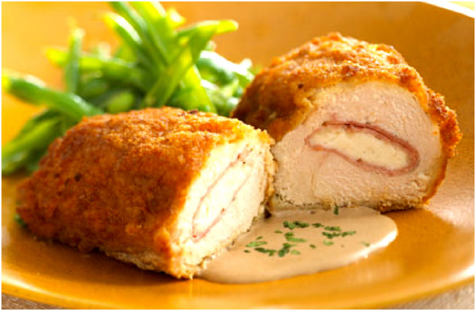 POITRINE DE POULET XL FARCIE "CORDON ROYAL" (6) - Le meilleur du surgelé